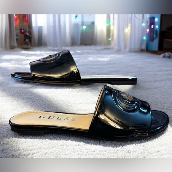 Guess | Shoes | New Guess Tashia Black Flat Faux Leather Slide Sandals ...